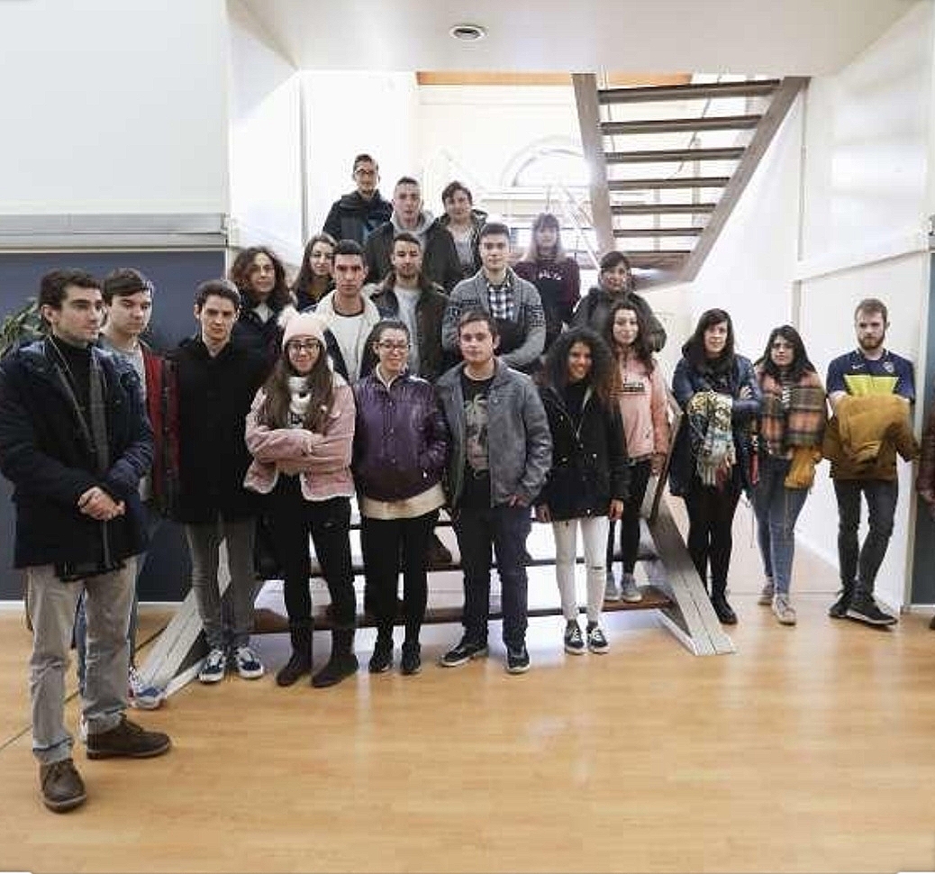 Visita al Centro de Empresas "La Curtidora" - CIFP AVILES